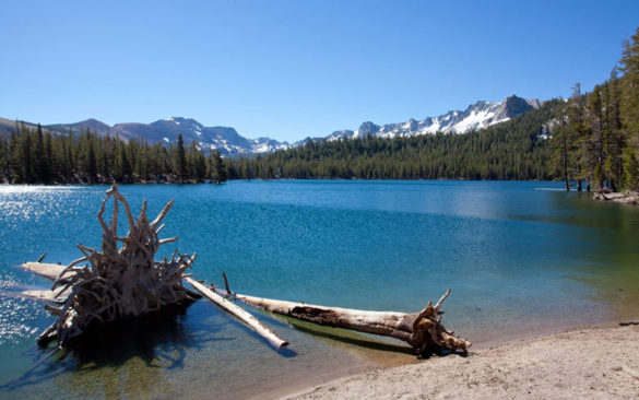Top 10 Most Dangerous Lakes in the World - Ultimate Topics